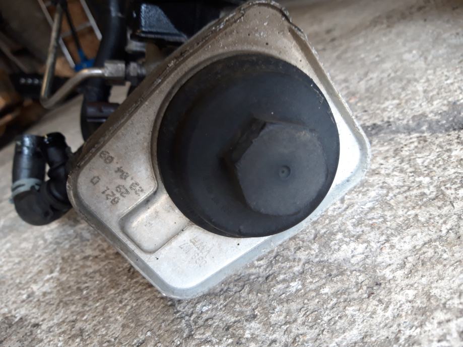 VW Audi Seat Škoda 2.0 TDI kućište filtera ulja hladnjak 045115389K