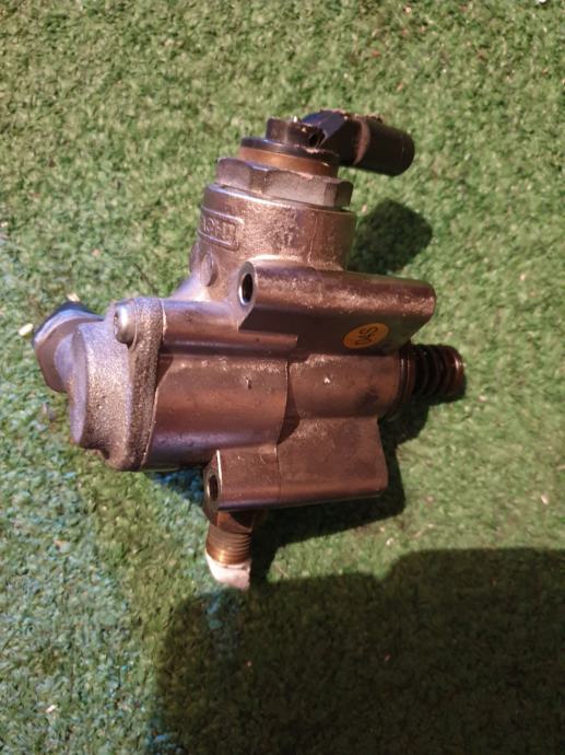 VW Audi Seat Škoda Pumpa goriva 1.8/2.0 FSI/TFSI 06F127025F