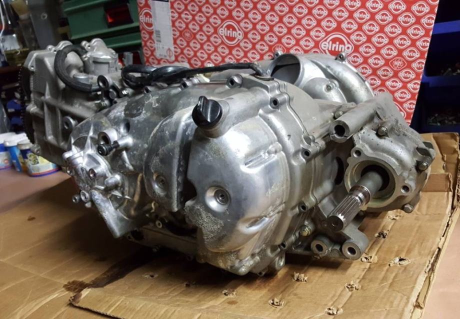 Yamaha 530 T-MAX MOTOR 2015GOD. 12tkm