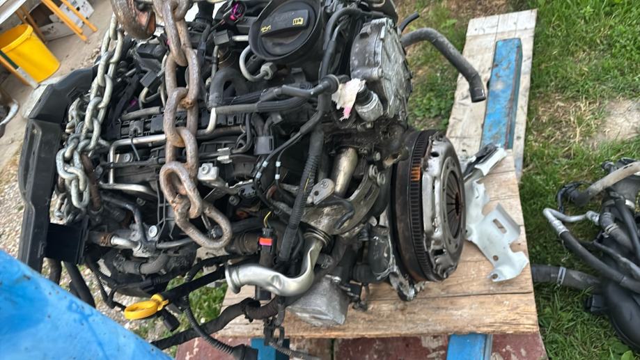 Yeti motor neispravan za dijelove