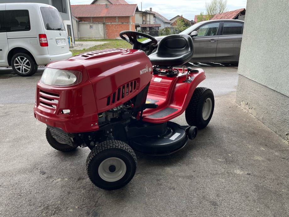 Traktor kosilica MTD 96
