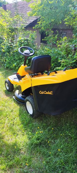 Traktorska kosilica cub cadet lr1 mr 76, KAO Nova!!!