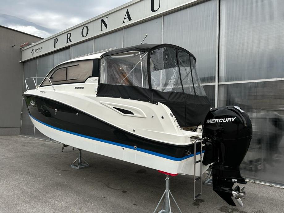 2014 Quicksilver 705 Active cruiser sa 379 sati ***Pronautika***