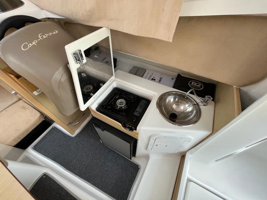 2015 Cap Ferret 722 Cruiser sa 136 sati ! ***Pronautika***