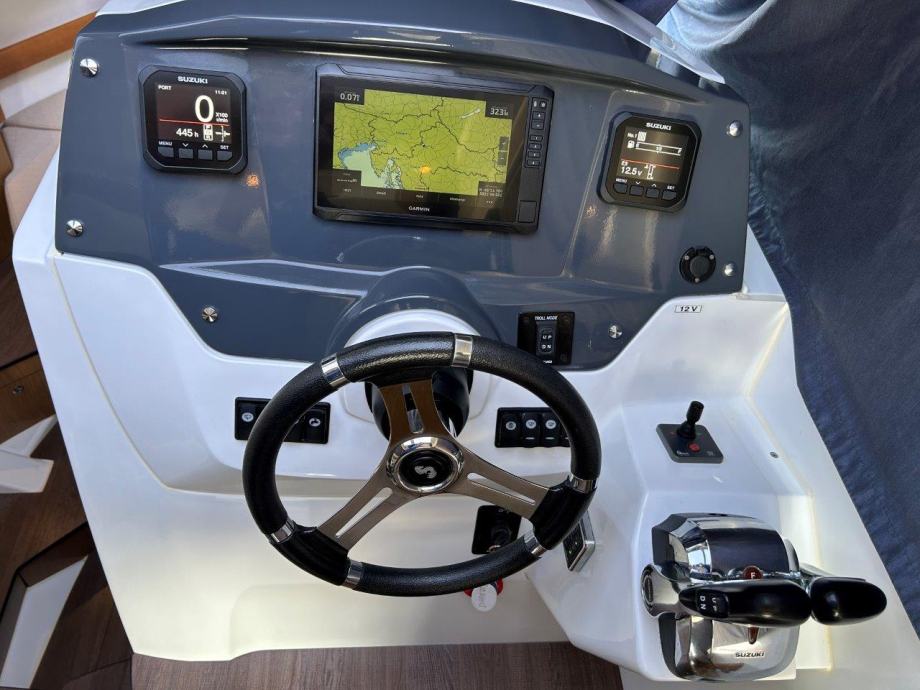 2016 Beneteau Antares 8.80 OB 2 x Suzuki 150 APX ***Pronautika***