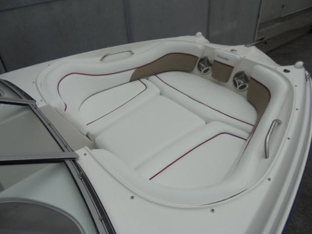 2010 Rinker 210 MTX Volvo 300 ***Pronautika***
