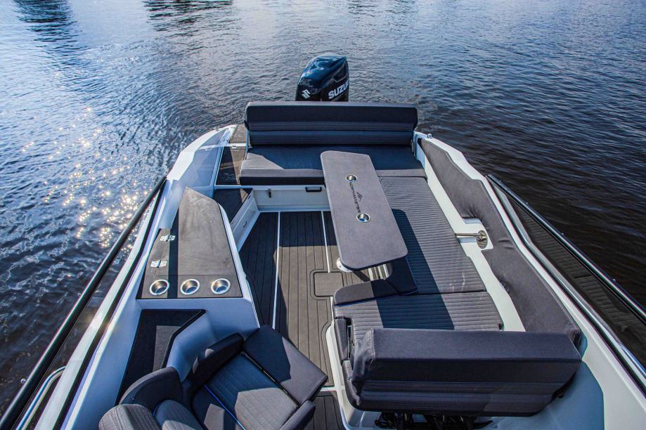 760 Cruiser - NOVO 2024