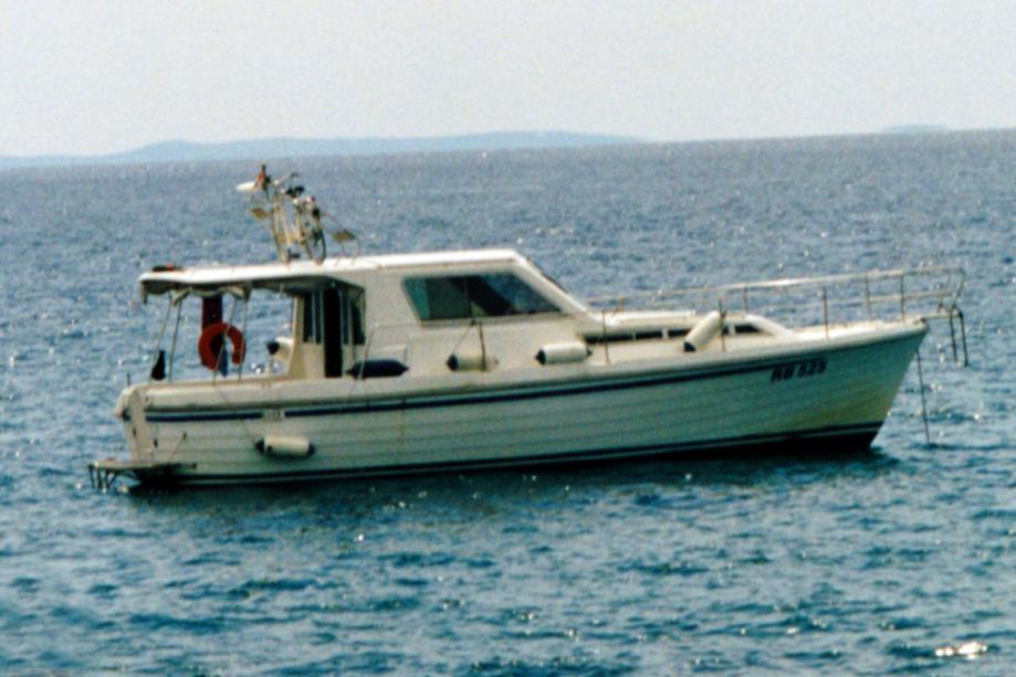 adria 1000