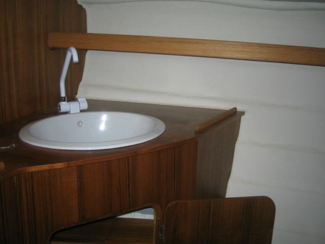 Adria 800