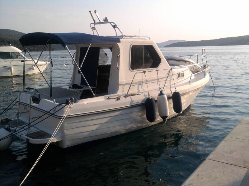 Adria 800