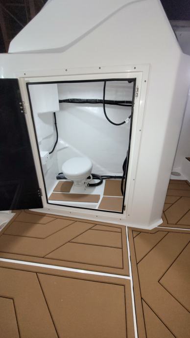 Alesta marine Raptor