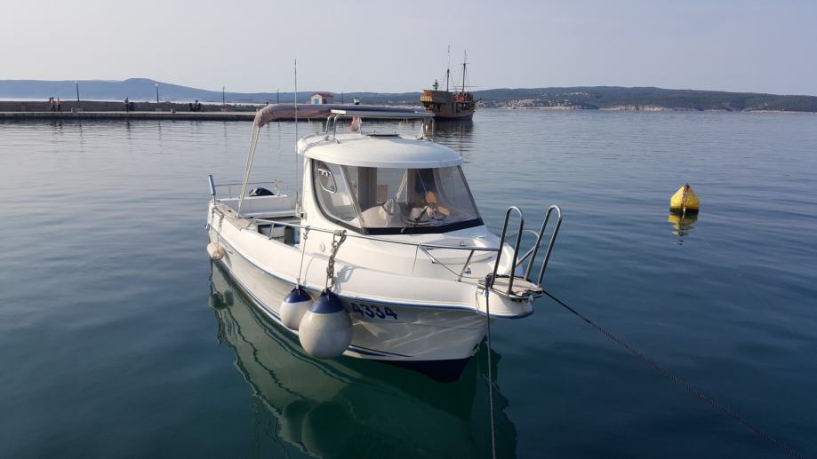 Arvor 200