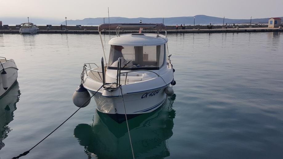 Arvor 200