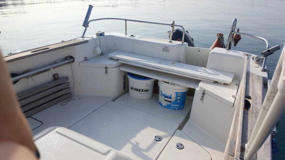 Arvor 200