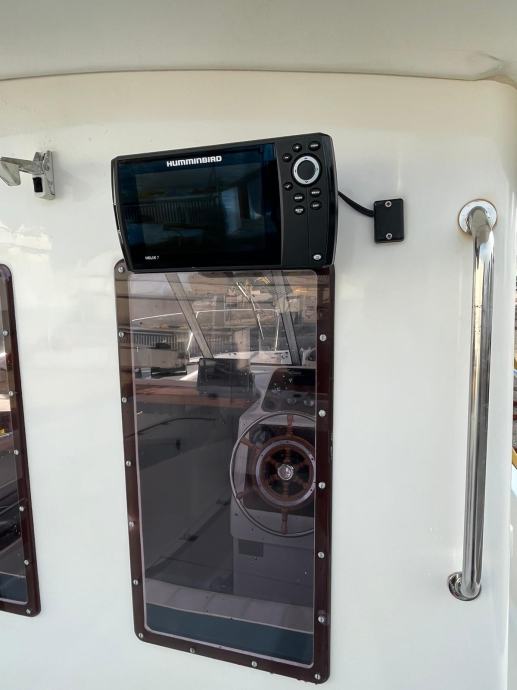 Arvor 25 Mercruiser 220hp diesel