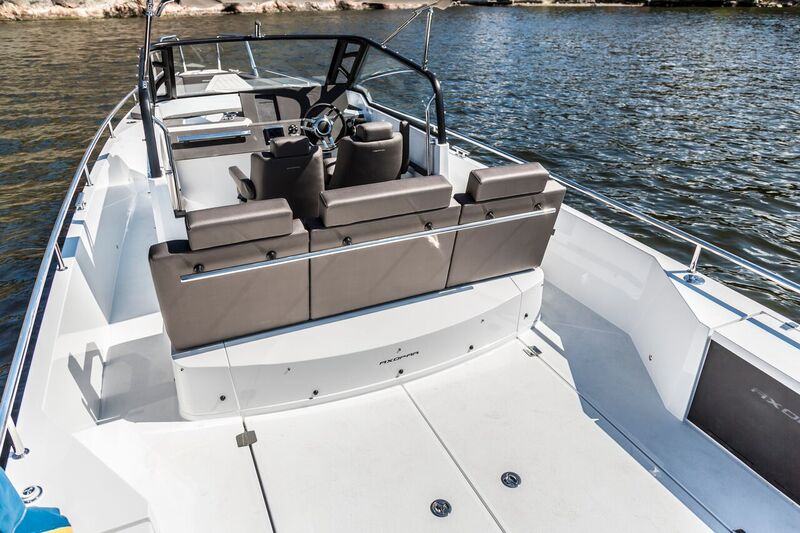 Axopar 28 Open