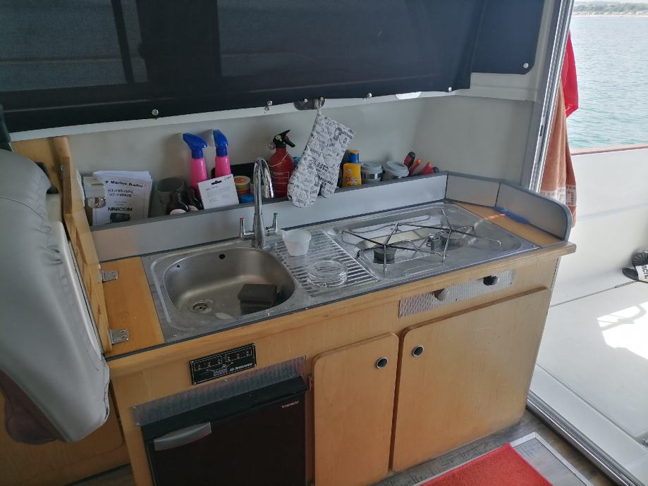 Barka Jeanneau Albatros 850