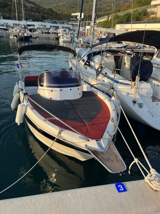 BARRACUDA 595 SD i Suzuki DF 140