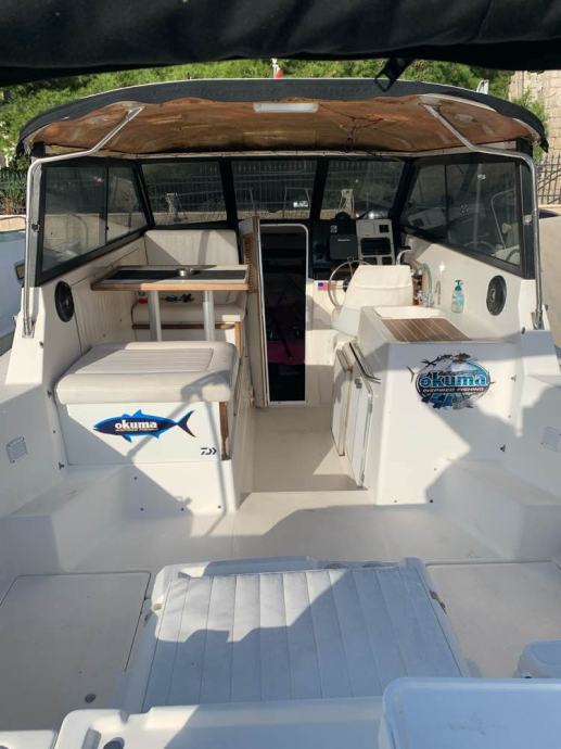 Bayliner Trophy Pro 2359 *BEZ MOTORA*