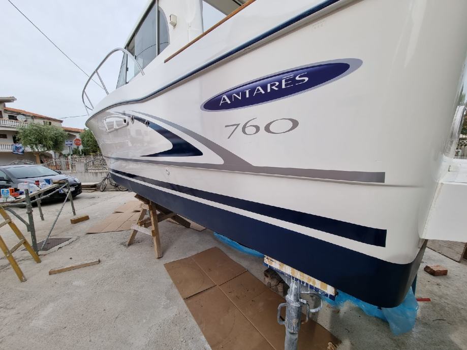 BENETEAU Antares 760