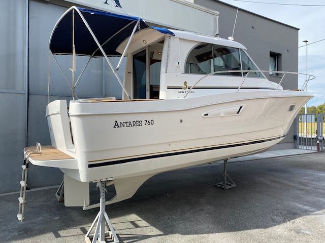 Beneteau Antares 760 ***volvo 200 diesel ***Pronautika***