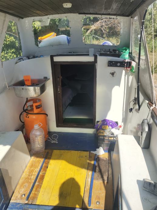 brod gradac 580, sa motorom