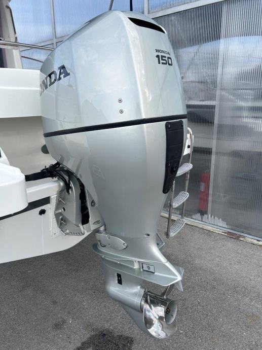 Cap Ferret 720 Cruiser Honda 150 sa 339 sati ***Pronautika***