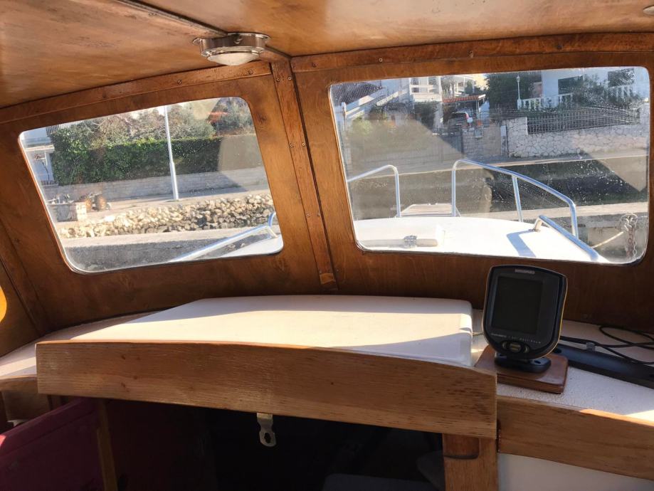 Damor 580 - Tohatsu 9,8 ks 4 t