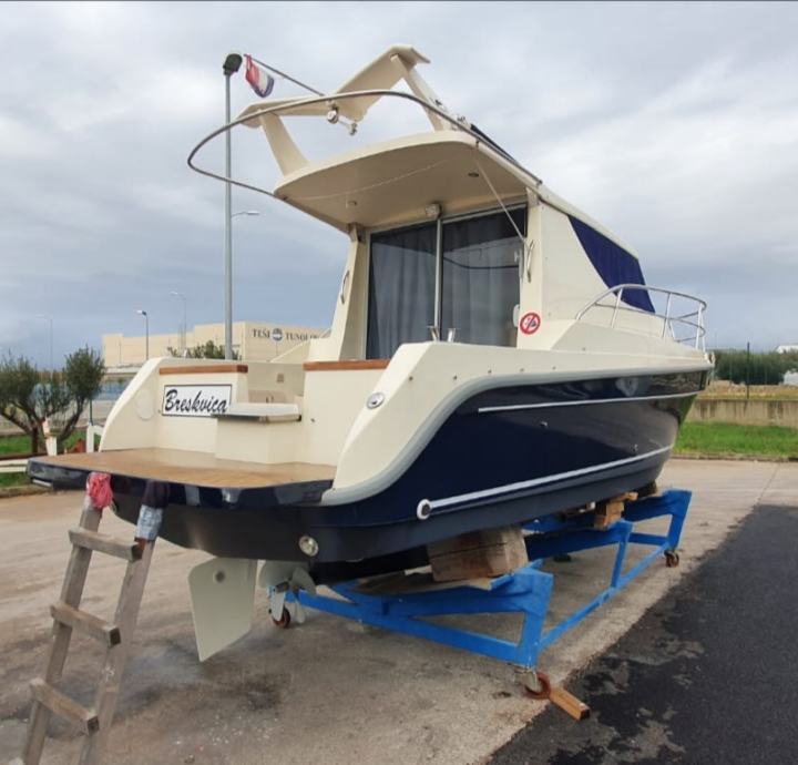 Donat 800-Steyr 250 konja, 2015 g.