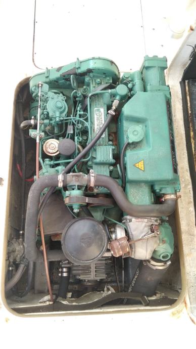 ***ELAN 22 FI CABIN***