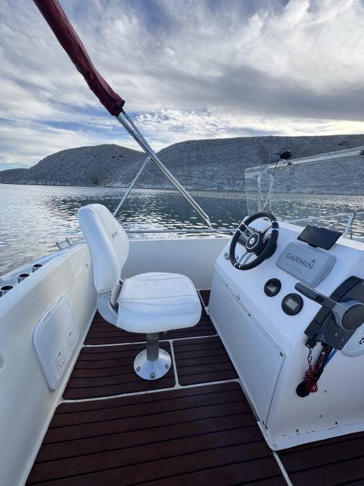 Elan 495F (+Yamaha 60 4T, Garmin Striker Vivid 7SV, Haswing)