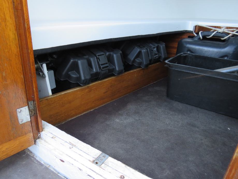 Elan T500 + Yamaha 50 4T