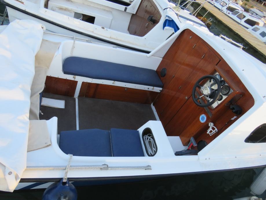 Elan T500 + Yamaha 50 4T