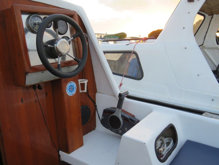 Elan T500 + Yamaha 50 4T