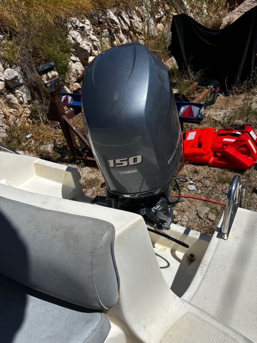 Eolo 650 DAY yamaha 150