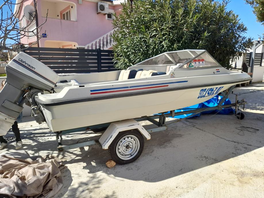 Gliser elan gt 435 s. 1987 god, 44 kw, cijena 2100 e,