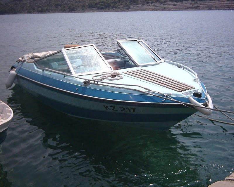 Gliser GLASTRON SSV 194 (5.7m) sa motorom Mercruiser 185PS