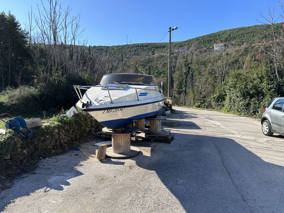 Gliser sa kabinom 6m