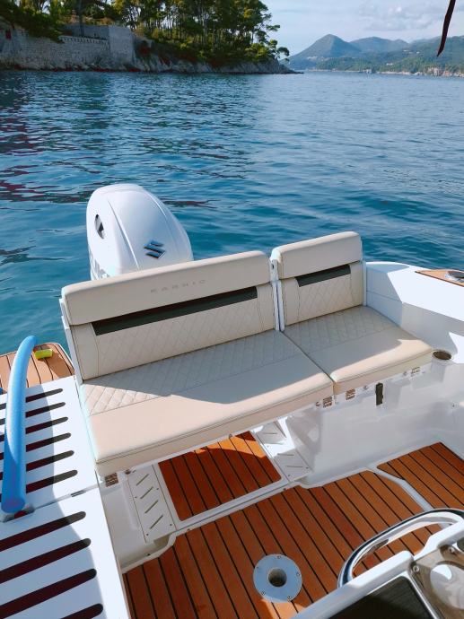 GLISER KARNIC 6.7 SL602 SUNDECK 2024g +SUZUKI DF175ATX