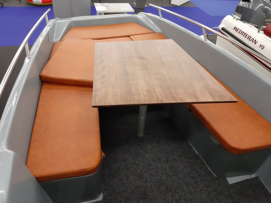 gliser trimaran manta 19