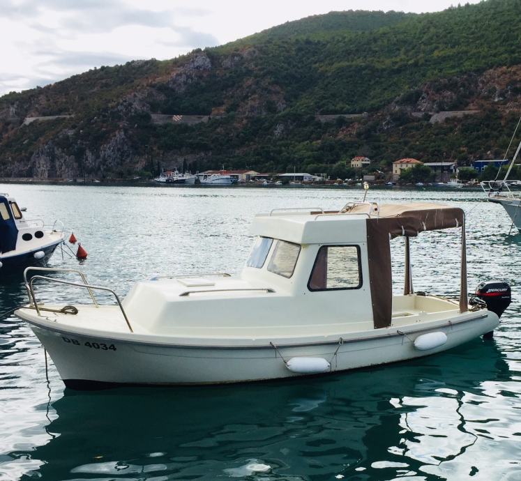 Brod Gradac 5,80 (Gradac 5.80 , Gradac 580)