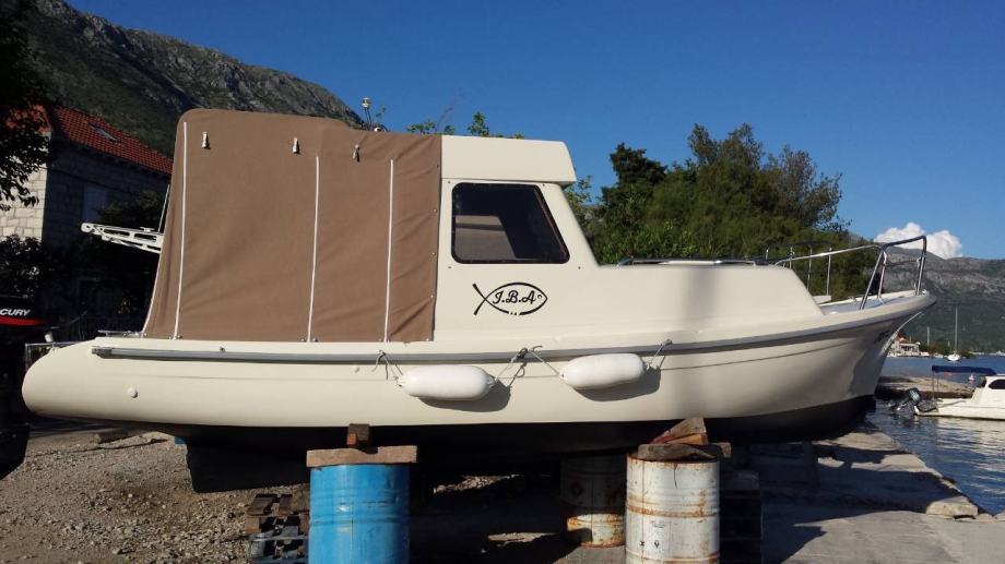 Brod Gradac 5,80 (Gradac 5.80 , Gradac 580)