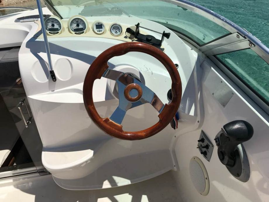 IZVRSTAN Quicksilver 620 Sport sa samo 330 sati rada! Trailer!