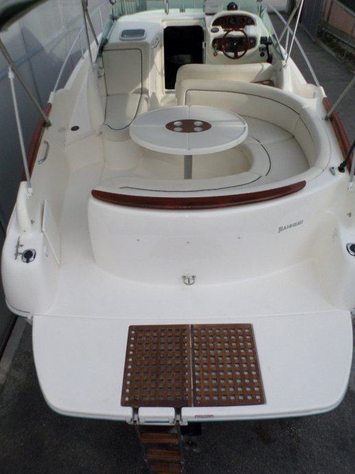 Jeanneau Leader 805!