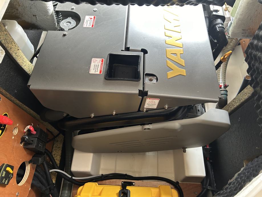 Jeanneau Merry Fisher 705 Yanmar-150 diesel ***Pronautika***