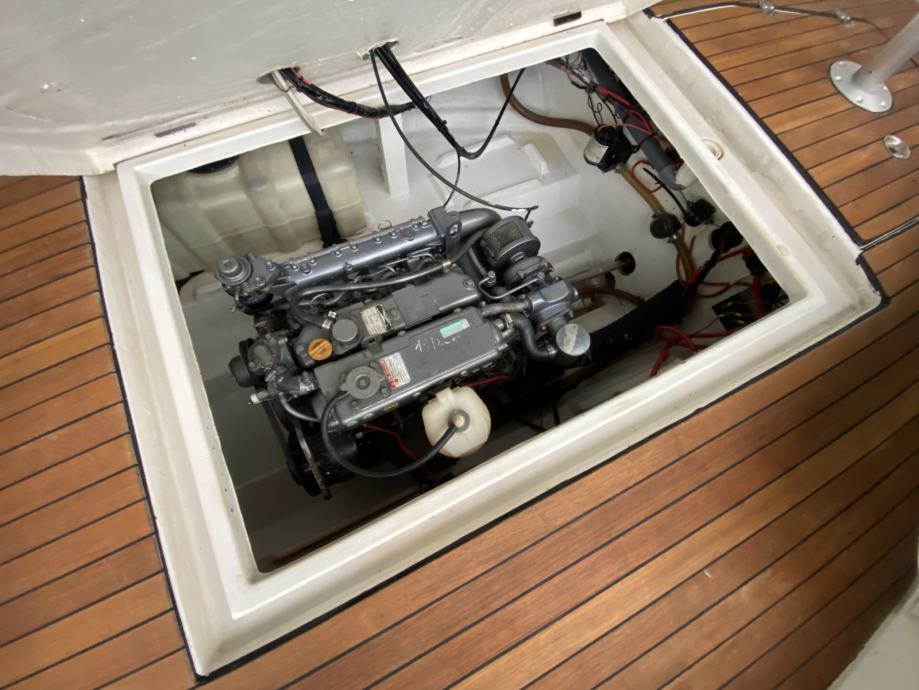 Knort 32 Yanmar diesel ***Pronautika***