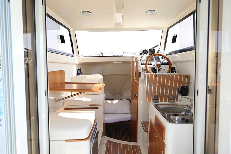 Leidi 660 - Suzuki 150 - TOP oprema i stanje