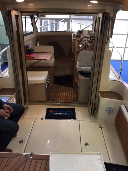 Leidi 660, Suzuki DF150 model 2016 20 h rada, puno dodatne opreme