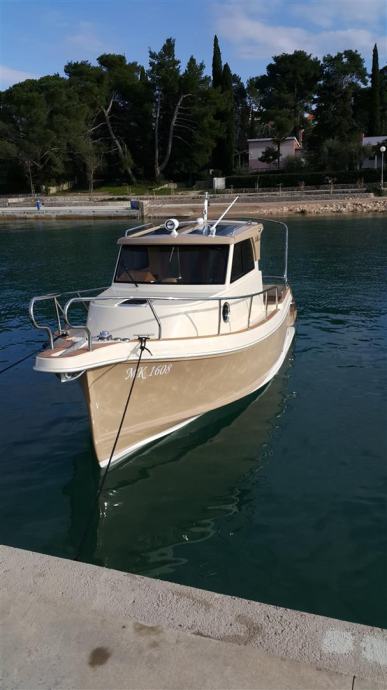 Leidi 660, Suzuki DF150 model 2016 20 h rada, puno dodatne opreme