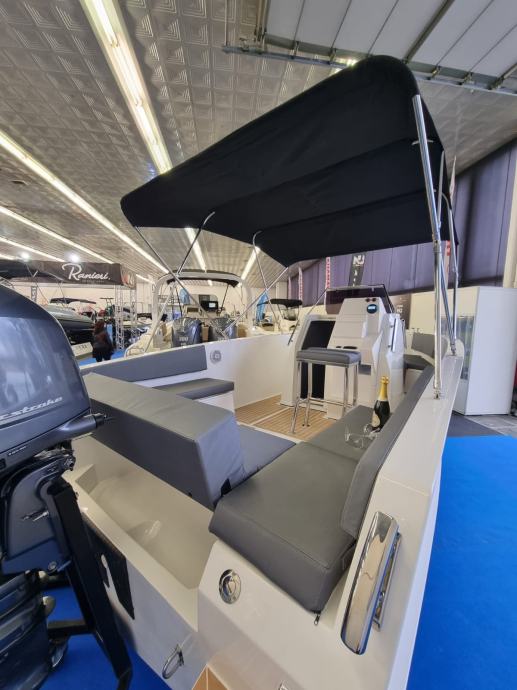 Matrix 655 sa yamaha motorom F150 na lageru!